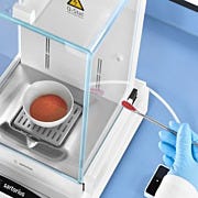 Cubis II MCA225S-2S00-U QP99 Semi-Micro Balance, manual glass draft ...