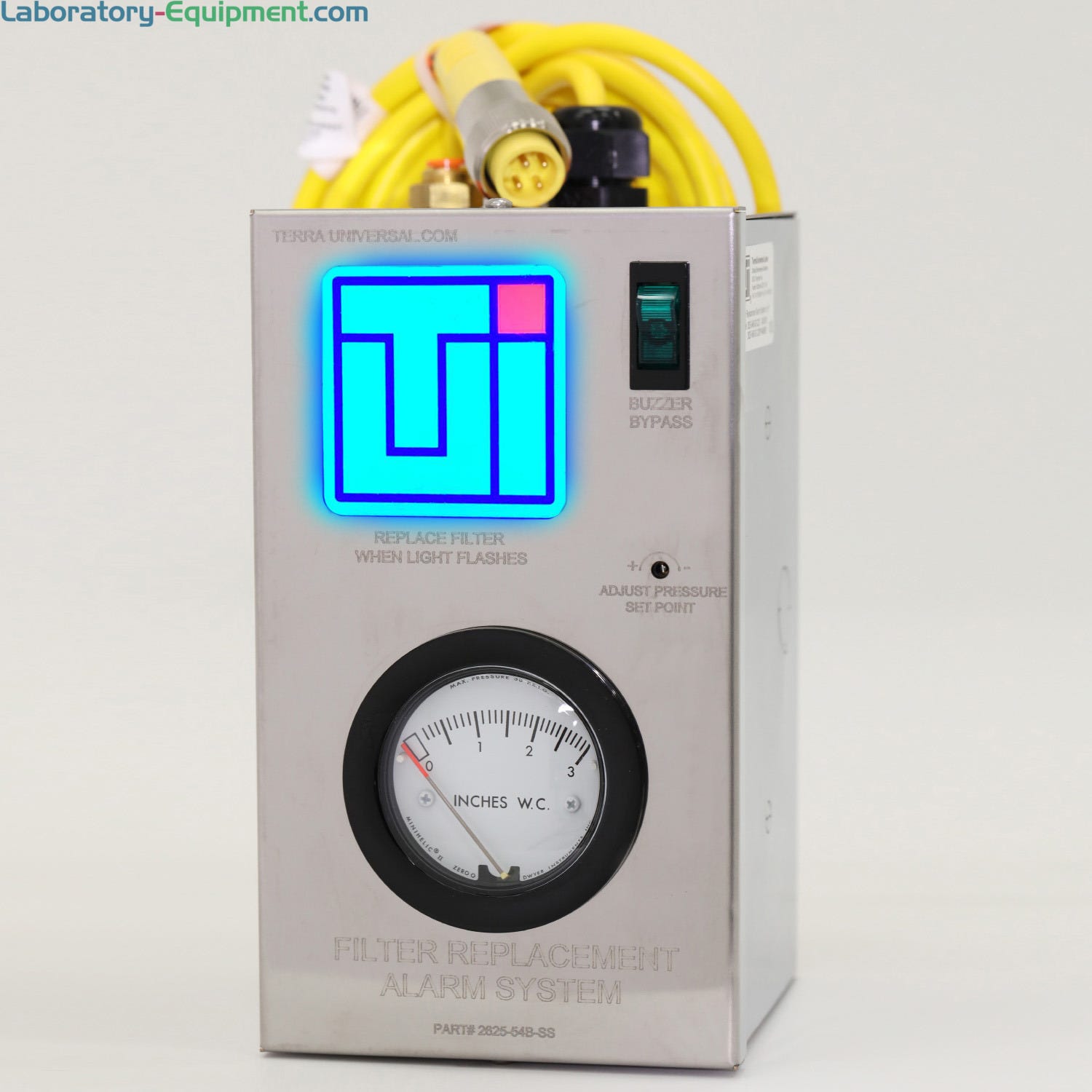 Horizontal Laminar Flow Hoods and Clean Benches