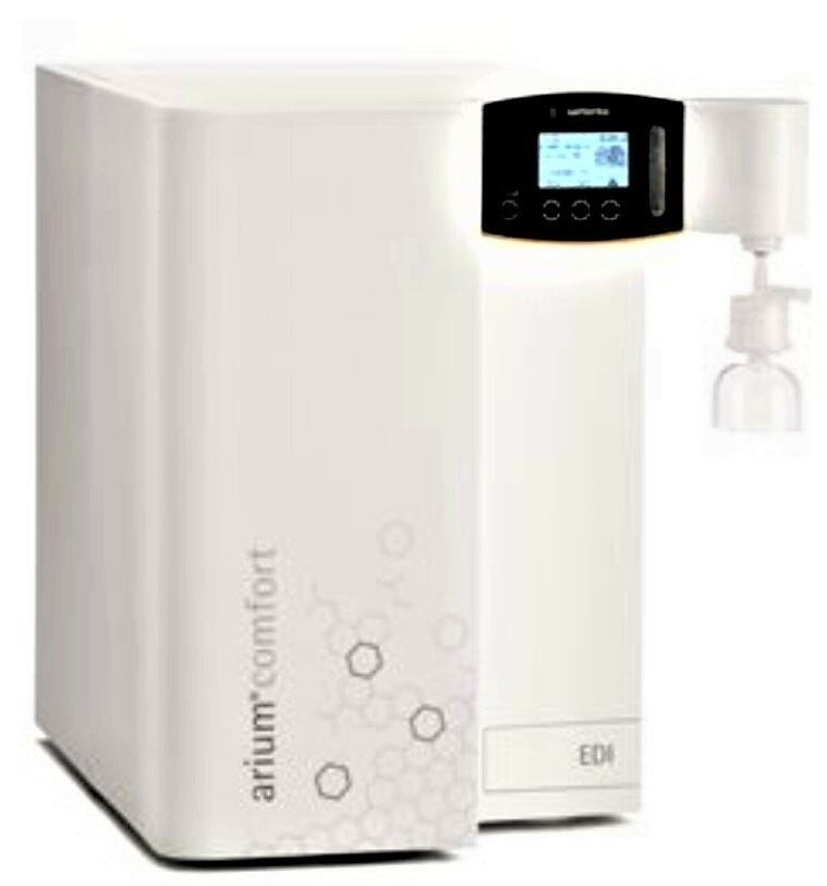 Arium Comfort II Combined Lab Water Systems by Sartorius
