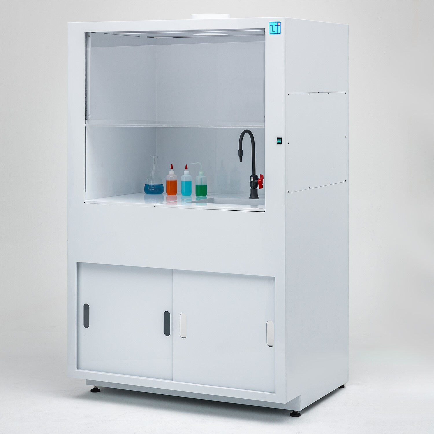 Wet Bench; ValuLine™, Enclosed, 47.5" W x 33" D x 78.5" H OD ...